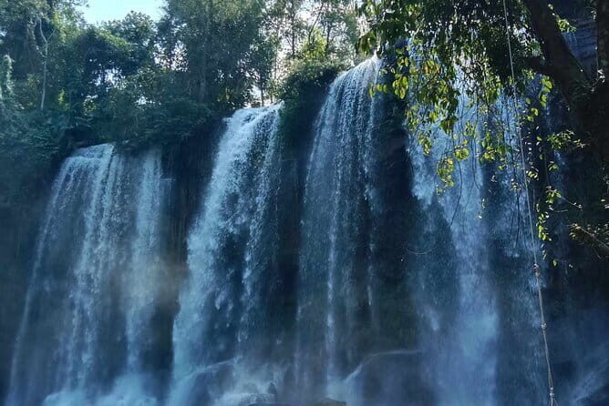 Phnom Kulen Waterfall & Kampong Phluk Village Private Tour - Exploring Cambodia with the Phnom Kulen Waterfall & Kampong Phluk Village Private Tour