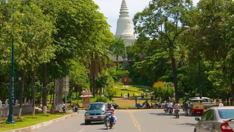 Phnom Penh: 1-Day City Highlights Tour & Mekong river Cruise - Exploring Phnom Penh in a Day