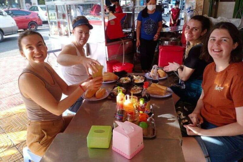 Phnom Penh Breakfast & Morning Market Tour Includes drinks - The Value of a Guided Food Tour