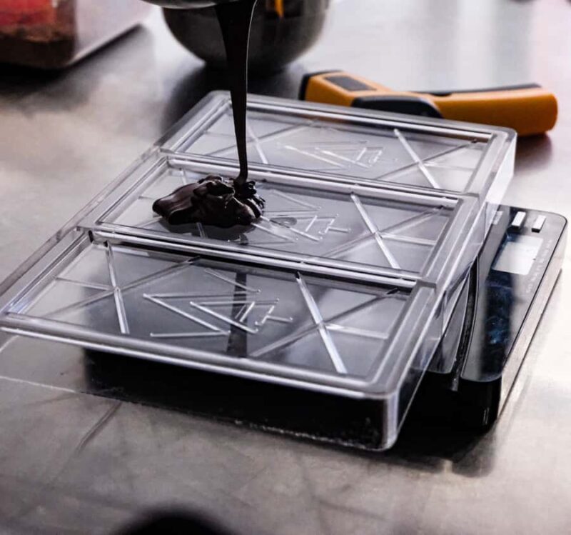 Phnom Penh: Chocolate Workshop - Make & Decorate Your Bar - An Authentic Cambodian Chocolate Experience