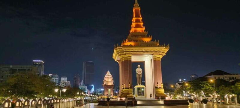 Phnom Penh: City Sights Evening Tour by Tuk Tuk - Key Points