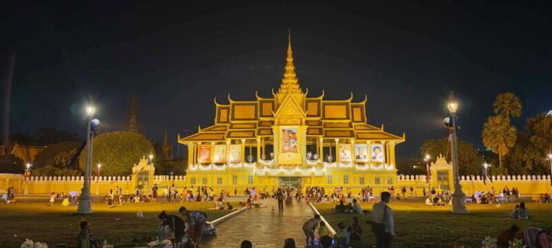 Phnom Penh: City Sights Evening Tour by Tuk Tuk - Exploring the Highlights of the Phnom Penh Night Tour