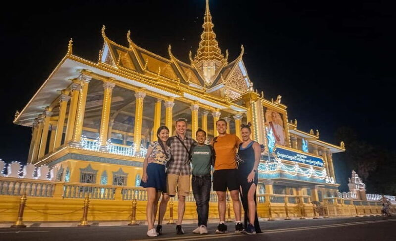Phnom Penh: Evening City Tour by Tuk Tuk with 1 Dinner - The Balance of Price and Experience