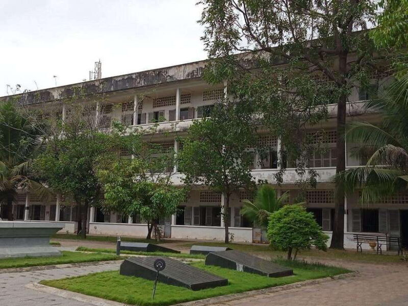 Phnom Penh: Full-Day City Tour with Royal Palace & Killing - Final Thoughts