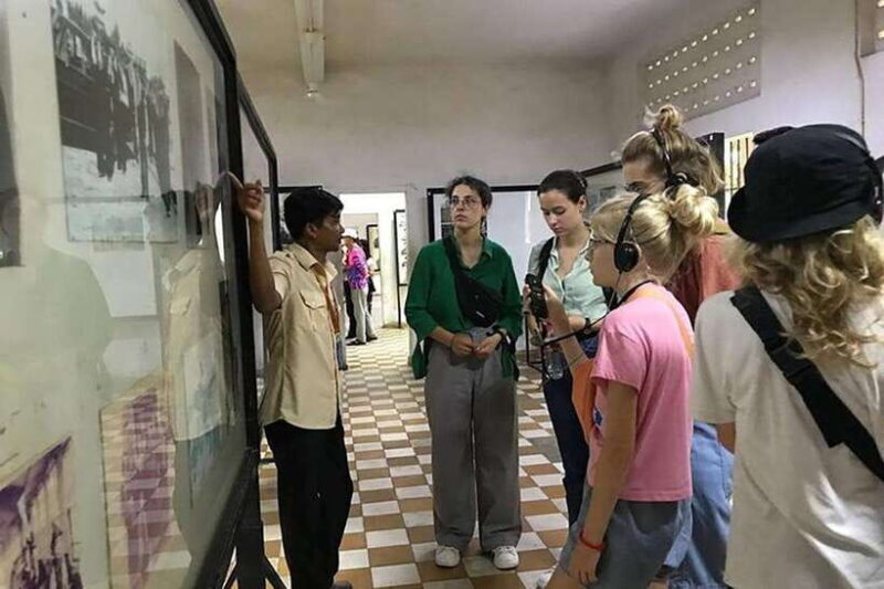 Phnom Penh: killing field & Toul Sleng genocide museum Tour - Phnom Penh: Killing Field & Toul Sleng Genocide Museum Tour – A Honest Look