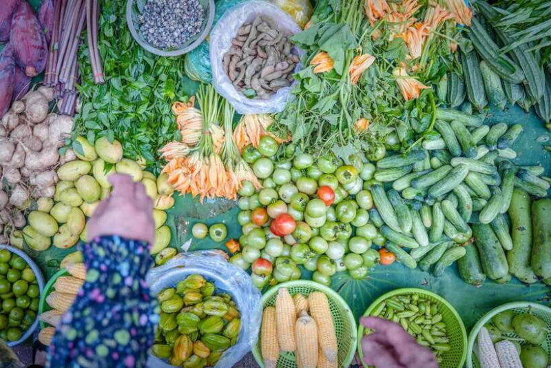 Phnom Penh: Morning Market & Guided Breakfast Tour by Tuktuk - An In-Depth Look at the Phnom Penh Morning Market & Breakfast Tour