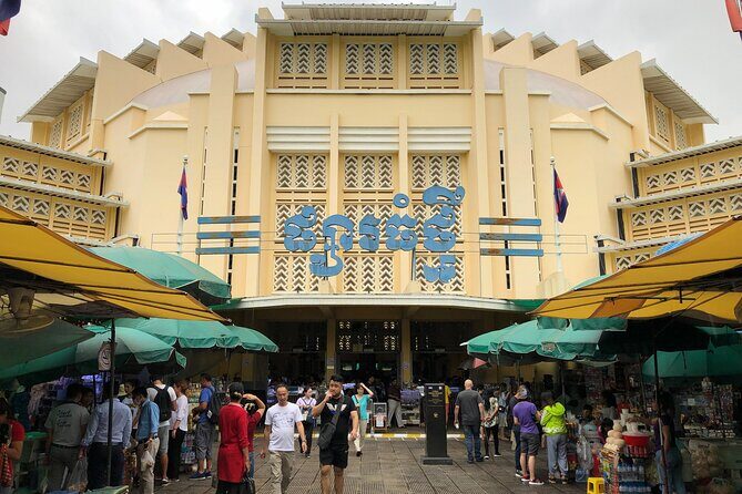 Phnom Penh Night Foodie Adventure  Private Shore Tour 4 Hours - FAQ