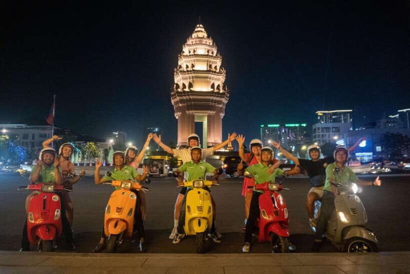 Phnom Penh Night Foodie Vespa Tour - The Experience in Detail