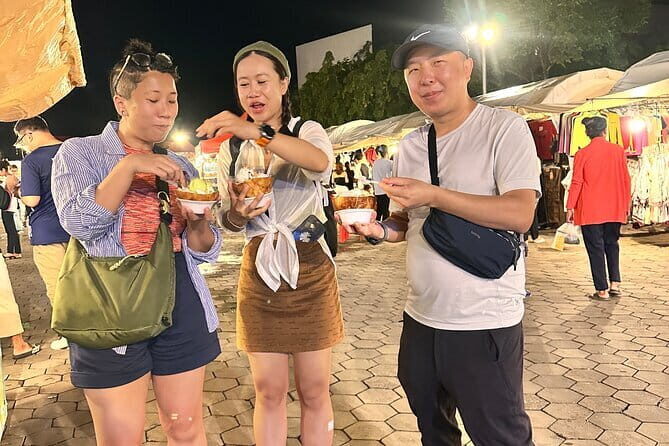 Phnom Penh Night Tuk Tuk Adventure and Local Food Tasting Tour - FAQ