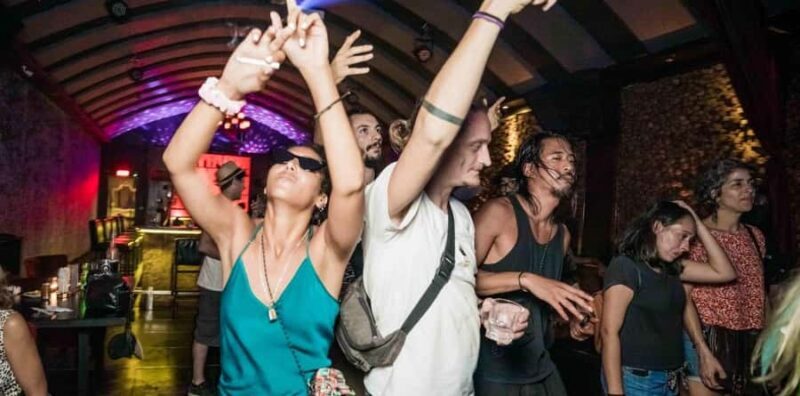 Phnom Penh: Nightlife City Tour - Practical Details: What to Expect