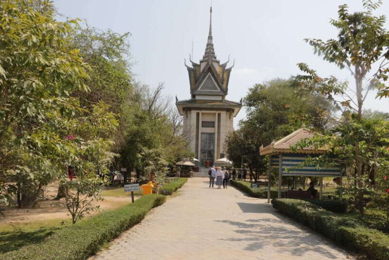 Phnom Penh Private Tour Local English Guides Driver - Authenticity and Local Flavor
