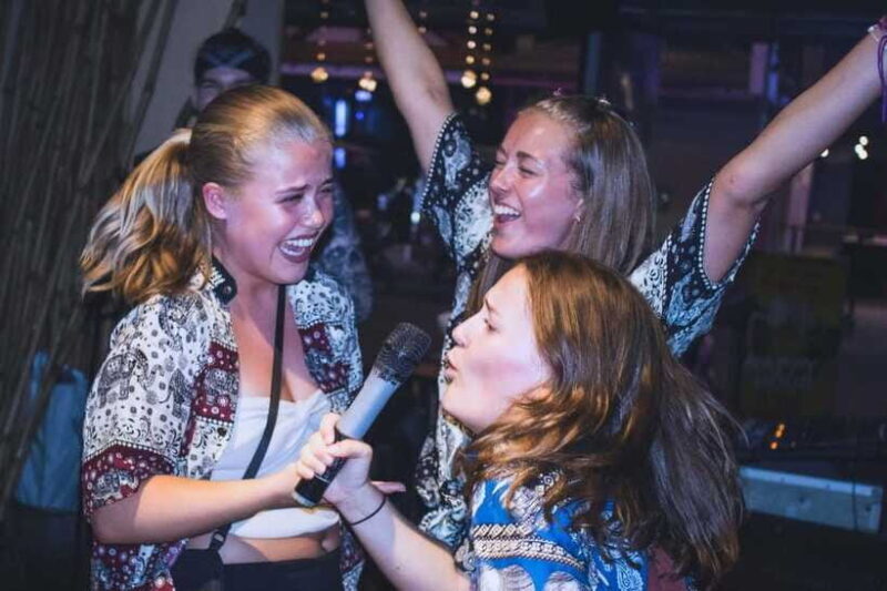 Phnom Penh Pub Crawl with Free Mad Monkey Singlet - Who Should Consider This Tour?