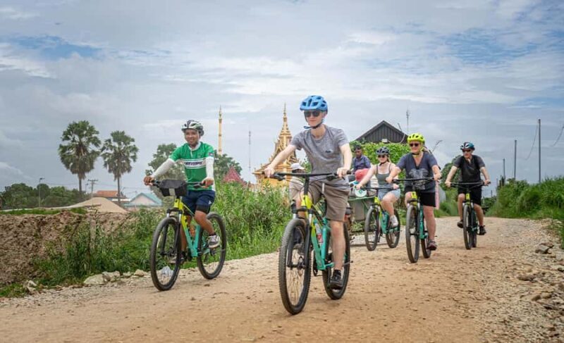 Phnom Penh: Silk Island Bike Tour / E-Bike or Tuk Tuk - FAQ