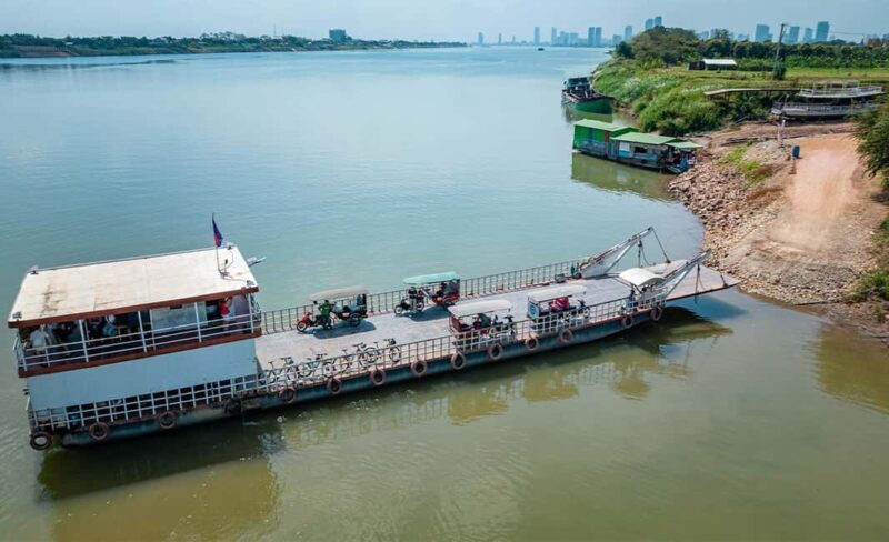 Phnom Penh: Silk Island Sunset by Tuk Tuk with food & drinks - FAQ