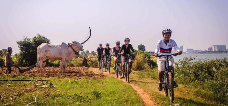 Phnom Penh: Silk Islands Bike Tour - Interacting with Locals & Experiencing Rural Life