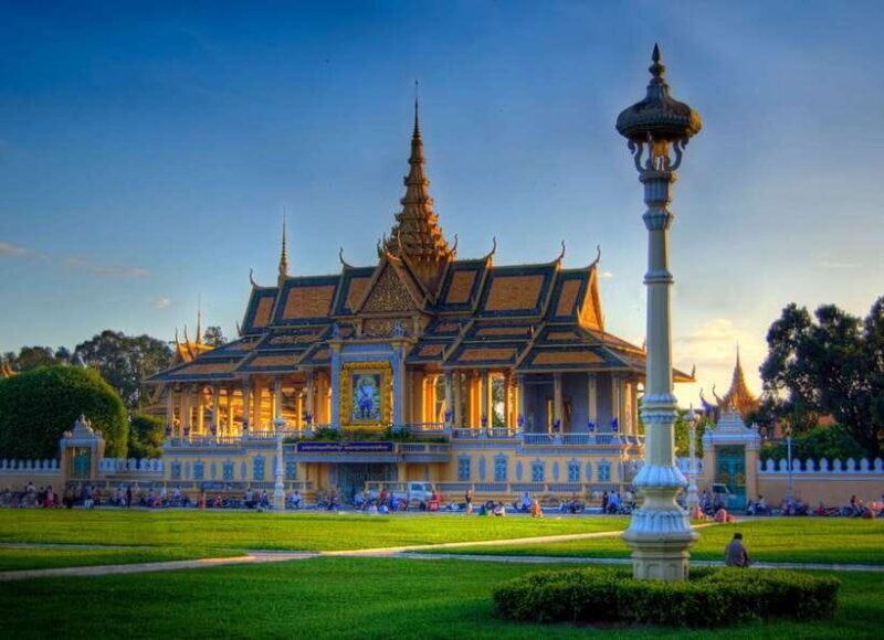 Phnom Penh Small Group City Tour - Key Points