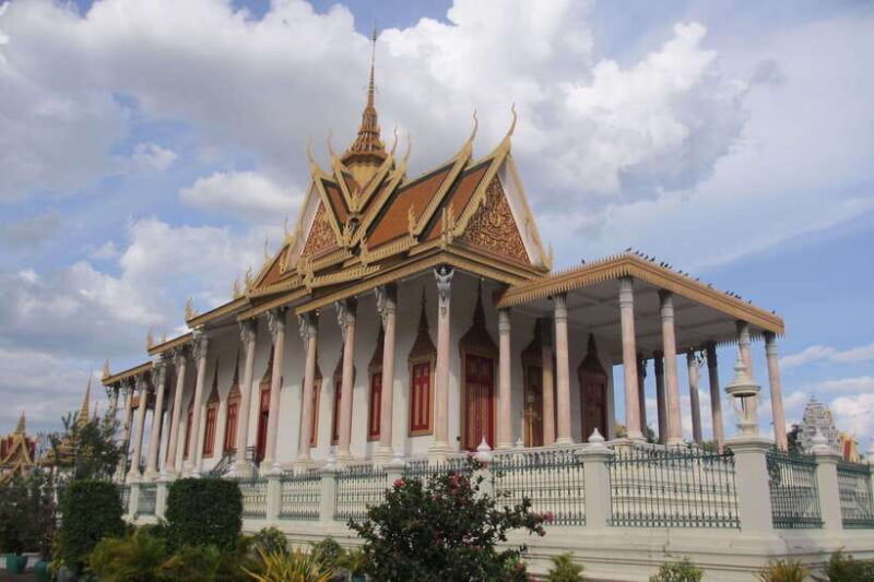 Phnom Penh Small Group City Tour - A Genuine Look at the Phnom Penh Small Group City Tour