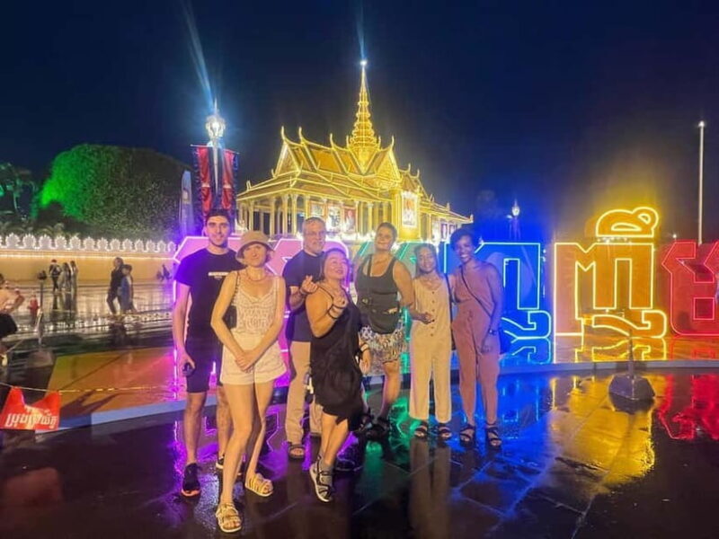 Phnom Penh: Street Art and Food Tour with Pickup and Beer - Key Points