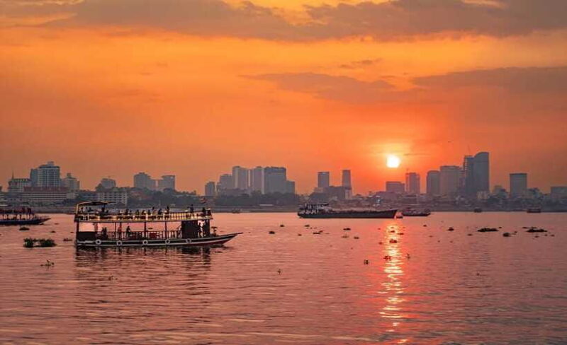 Phnom Penh: Sunset Cruise & Evening City Tour by Tuk Tuk - FAQ