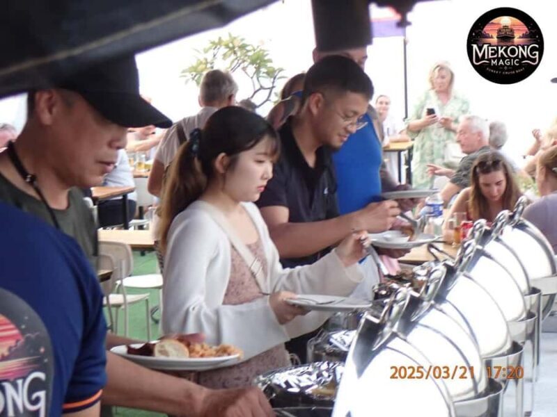 Phnom Penh: Sunset Cruise-Freeflow Beers, Sodas & BBQ Buffet - A Relaxed Introduction to Phnom Penh’s Riverside