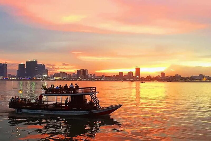 Phnom Penh: Sunset Cruise with Beer and BBQ - Who Should Consider This Experience?