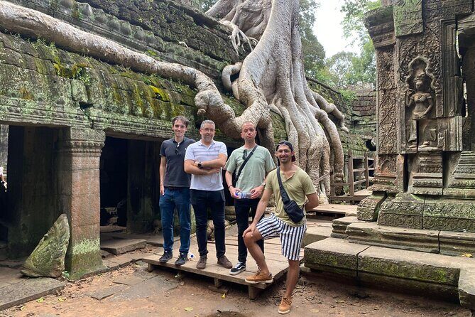 Phnom Penh to Angkor Wat Temples Park Day Tour Ticket and Lunch - Potential Drawbacks and Considerations
