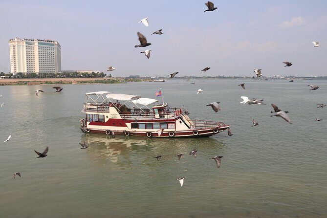Phnom Penh to Siem Reap Cruise/road tour or Siem Reap/Phnom Penh - The Value Proposition: Is It Worth It?