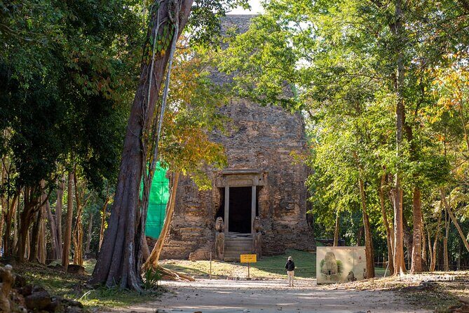 Phnom Penh to Siem Reap: Sambor Prei Kuk & Spider Market Stop - Frequently Asked Questions (FAQs)