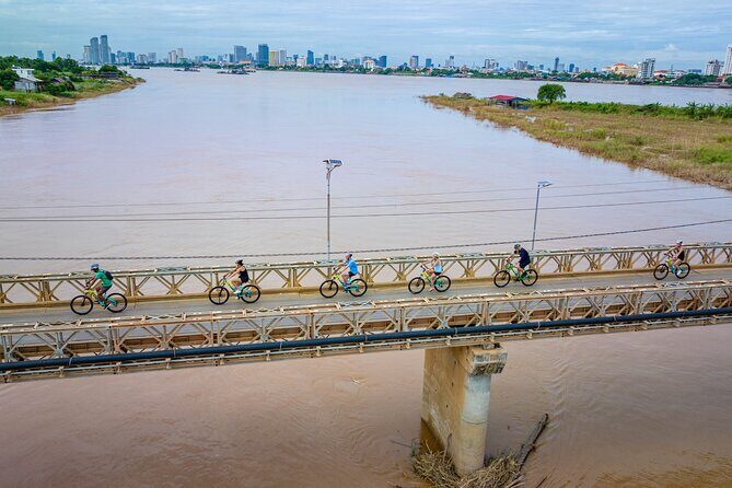 Phnom Penh to Silk Island Sunset Bike Tour/ E-Bike Available - The Itinerary in Detail