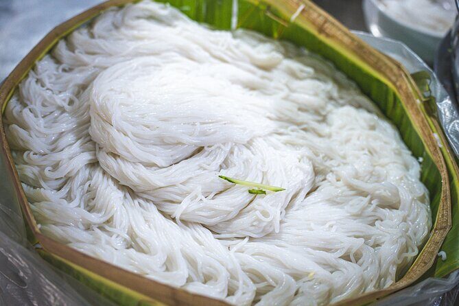 Phnom Penhs Culinary Underground: Local Food Tour by Tuk-tuk - Who Should Consider This Tour?