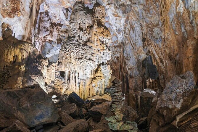 Phong Nha Cave and Tien Son Cave Guided Tour From Dong Hoi - Key Points