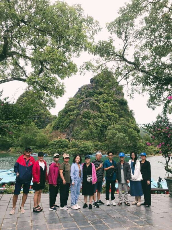 Phong Nha Cave & Dark Cave Day Trip from Dong Hoi - Transport, Timing, and Group Dynamics