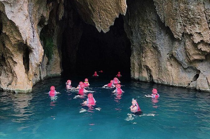 Phong Nha Cave tour From Hanoi 1 day - FAQs