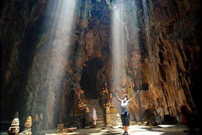 Phong Nha-DMZ Vinh Moc Tunnels- Hue- Da Nang- Hoi An 3 days 2nights - Who Will Love This Tour?