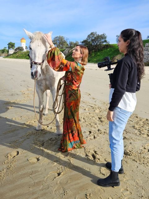 Photo Session With Horses on The Beach or in The Countryside - The Photography & Equipment