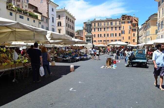 Photo Tour: Craft shops and hidden corners around Campo de Fiori - Introduction