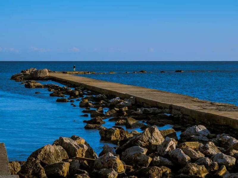 Photo Tour in Kalamata  Be the Photographer or the Model - What’s Included and What’s Not