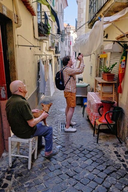 Photo Walk In Alfama, Graça and Mouraria With Gilby VM - The Experience in Detail