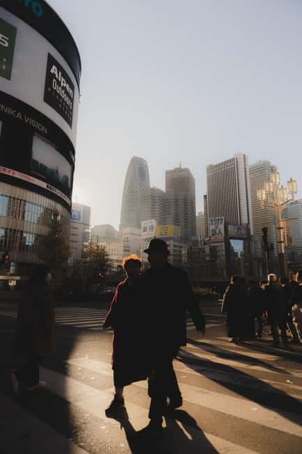 Photo Walk through SHINJUKU, TOKYO - The Itinerary: A Guided Photo Expedition