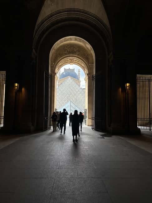 Photo Workshop in Paris sightseeing Notre Dame and Louvre - Exploring Paris Through Your Lens: A Review of the Notre Dame and Louvre Photo Workshop