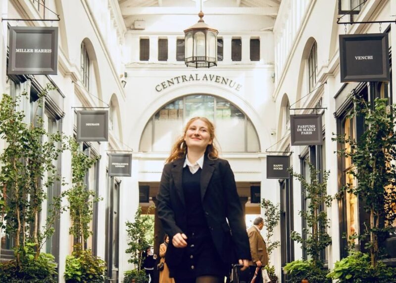 Photoshoot at Notting hill,Covent Garden,St Paul Cathedral - What Sets This Photoshoot Apart?