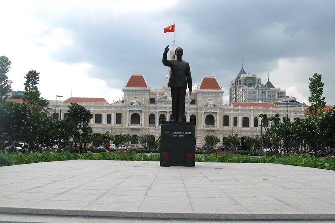 PHU MY SHORE EXCURSION: Car Services + LOCAL TOUR GUIDE in Saigon - Why This Tour Is a Great Choice