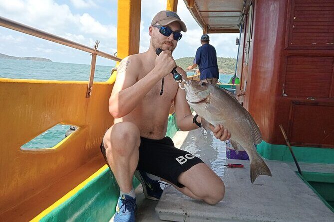 Phu Quoc Deep Sea Fishing With Fresh Seafood Breakfast and Lunch - Practical Details and Tips
