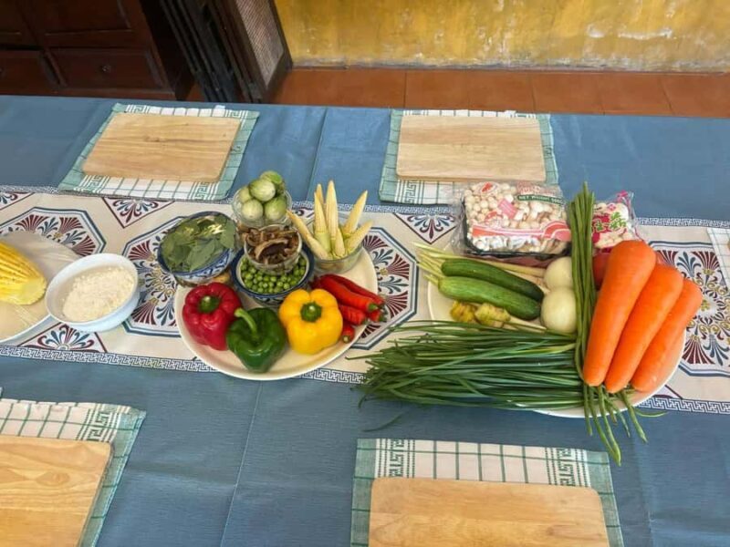 Phuket: Authentic Thai Cooking Class with Thai Local Family - Key Points