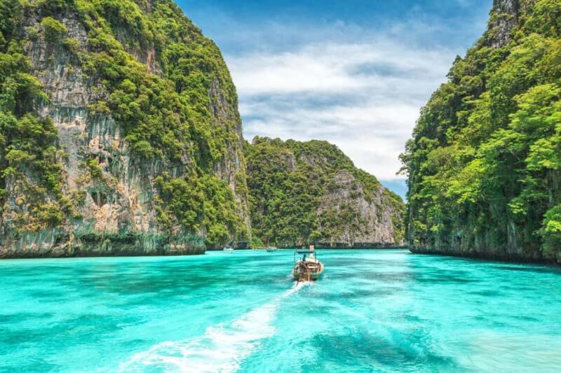 Phuket: Bamboo Island and Phi Phi Islands by Fast Catamaran - Key Points