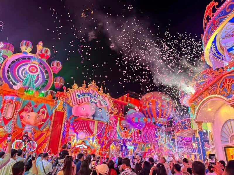 Phuket: Carnival Magic Experience Dinner with Show - The Sum Up: Who Will Love This Experience?