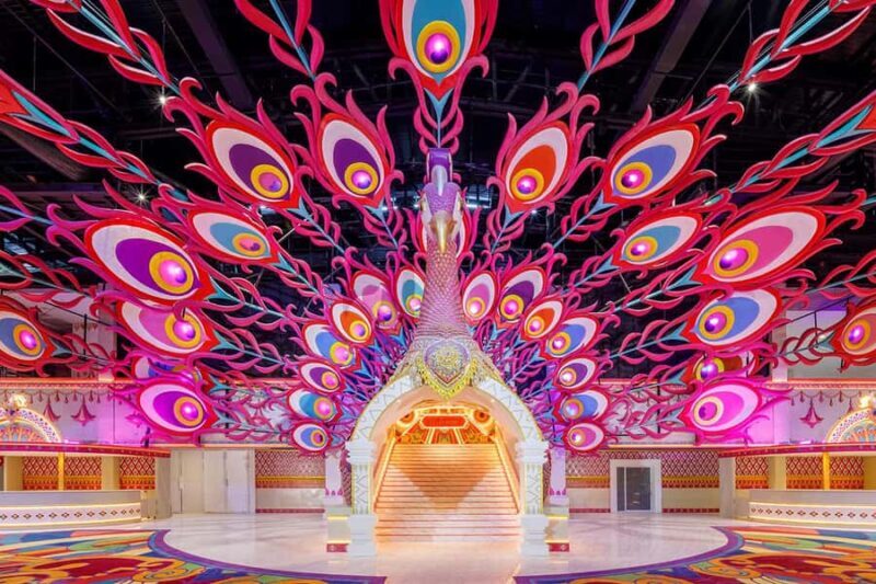 Phuket: Carnival Magic Show and Dinner Combo - Key Points