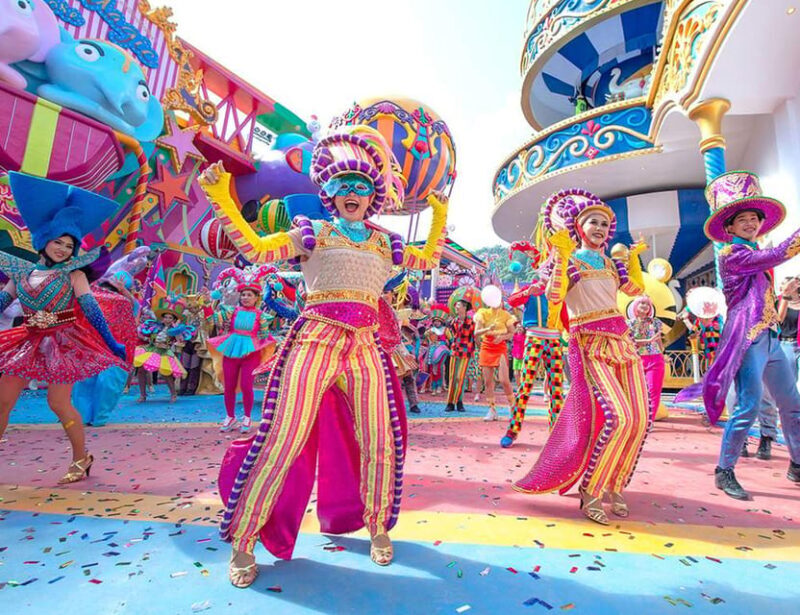 Phuket: Carnival Magic Show + Buffet Dinner - Authentic Experiences and Visitor Insights