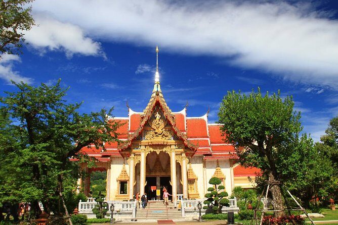 Phuket City Tour: Wat Chalong, Big Buddha and Landmark - Who Is This Tour Best Suited For?