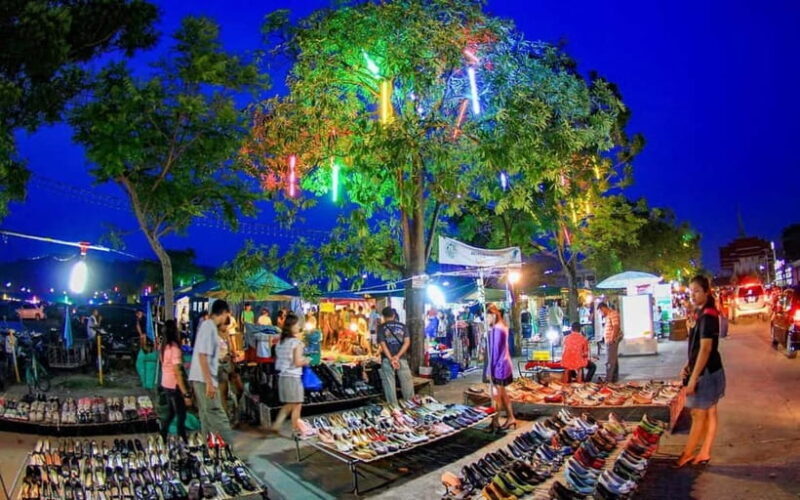 Phuket: City Tour with Big Buddha, Old Town, & Night Market - Wat Chalong: The Largest Temple in Phuket